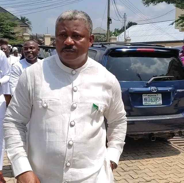 Imo LGA chair, Alaribe appoints 54 SAs - DDM